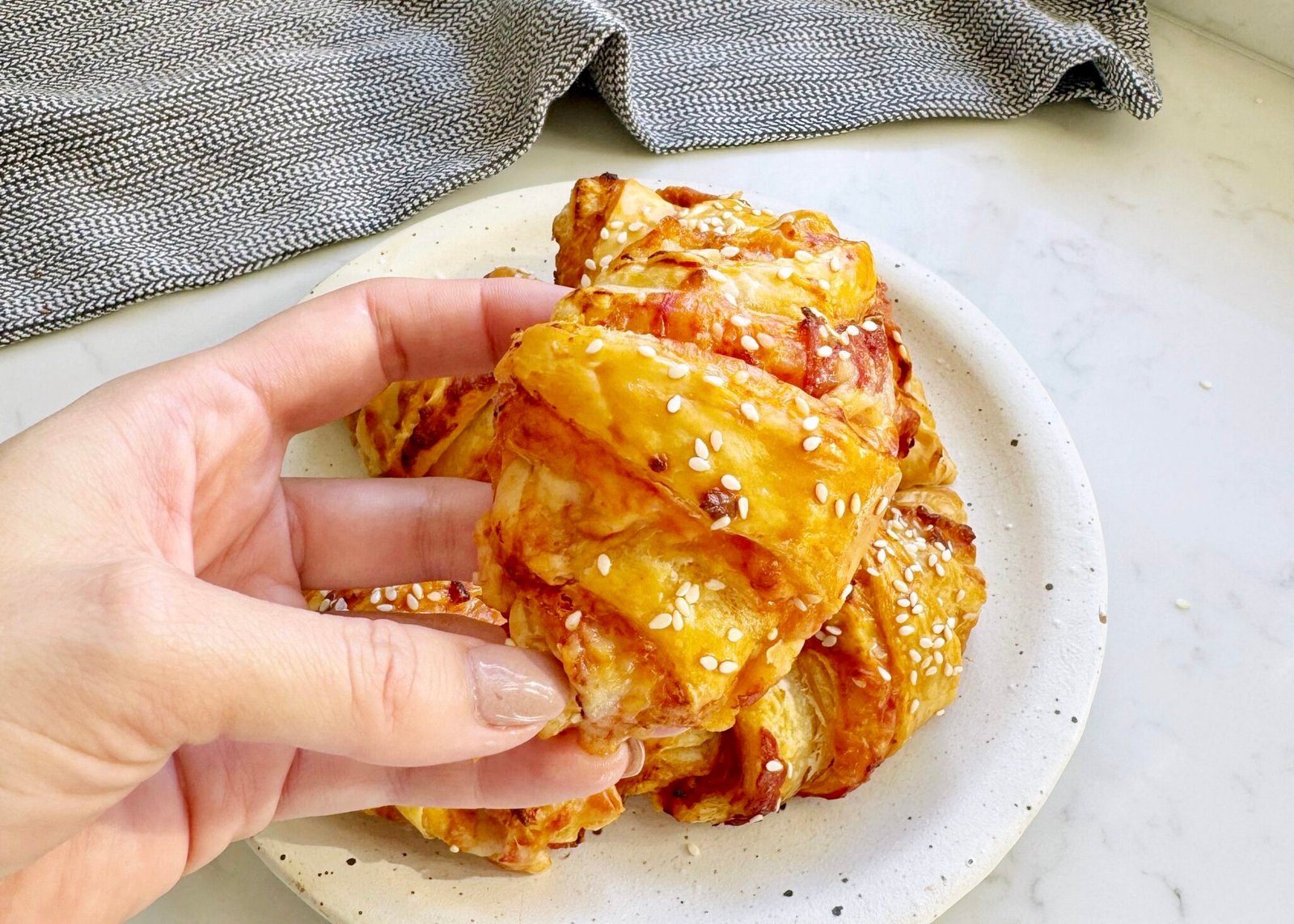 Pepperoni Pizza Croissants - Alexarciab Healthy Recipes